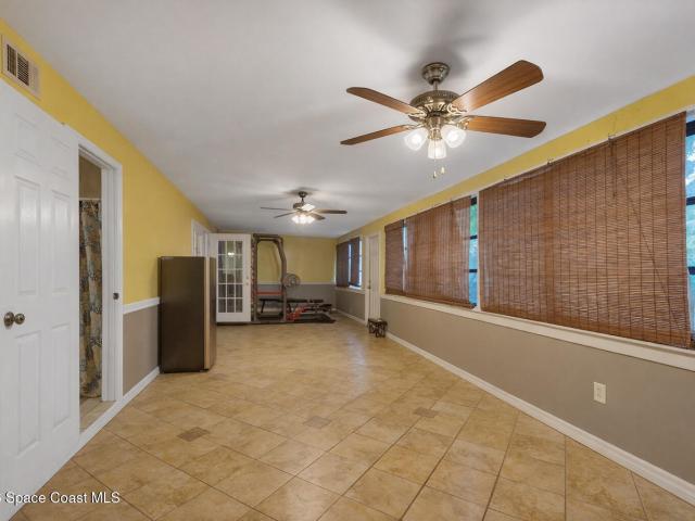 697 Barber St, Sebastian, FL 32958 | MLS #1072