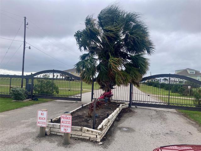 697 overlook drive