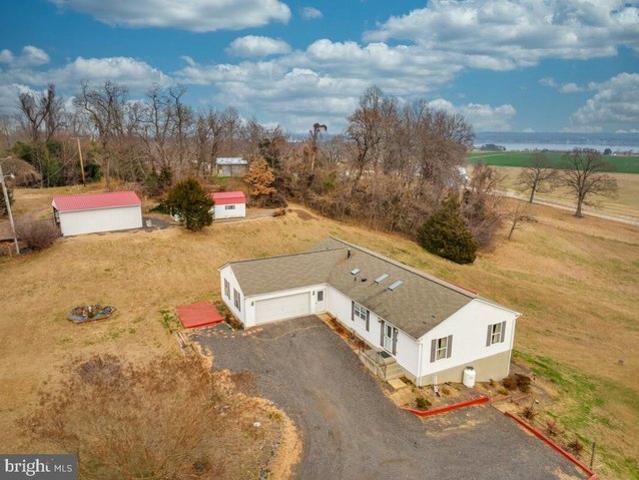 6984 Bluebird Hill Pl, Hughesville, MD 20637