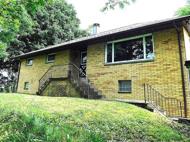 69857 Vernon Rd, Martins Ferry, OH 43935