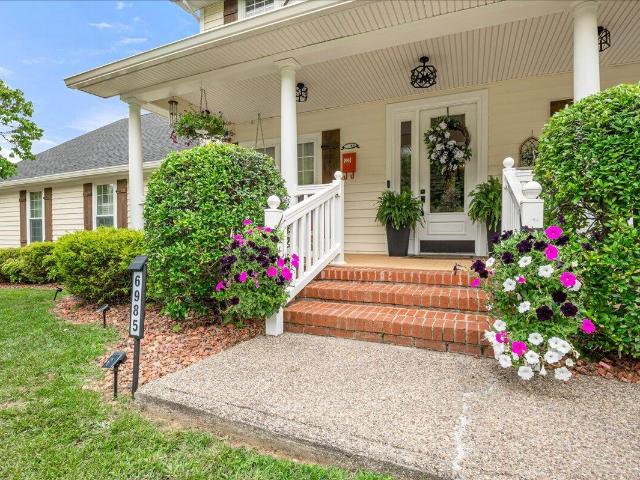 6985 Old Mountain Ash Pike