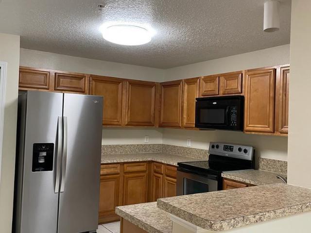 6985 Ortega Woods Dr, Unit 9, Jacksonville, FL 32244 | Compass