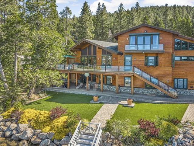 6985 Highway 147, Lake Almanor, CA 96137