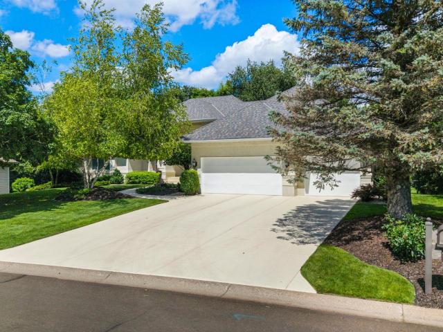 6985 Howard Lane