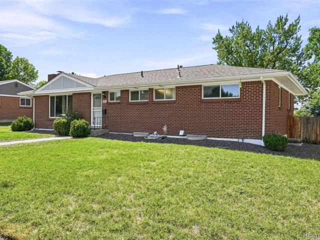 6985 S Ash Circle