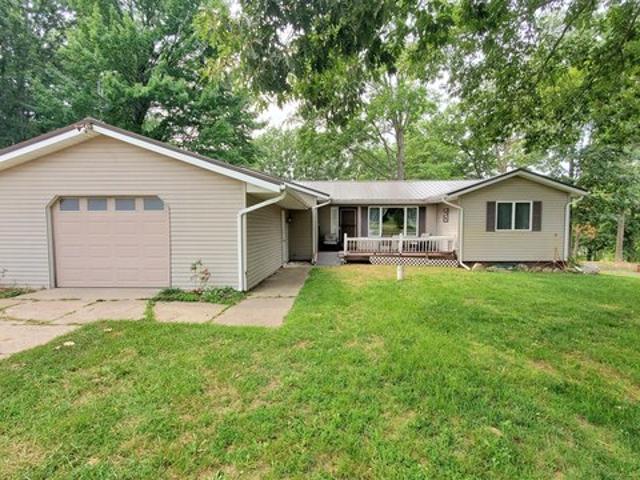 6986 E Meceola Rd, Evart, MI 49631