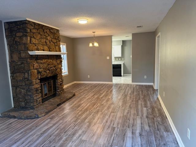 6989 amberly way dr