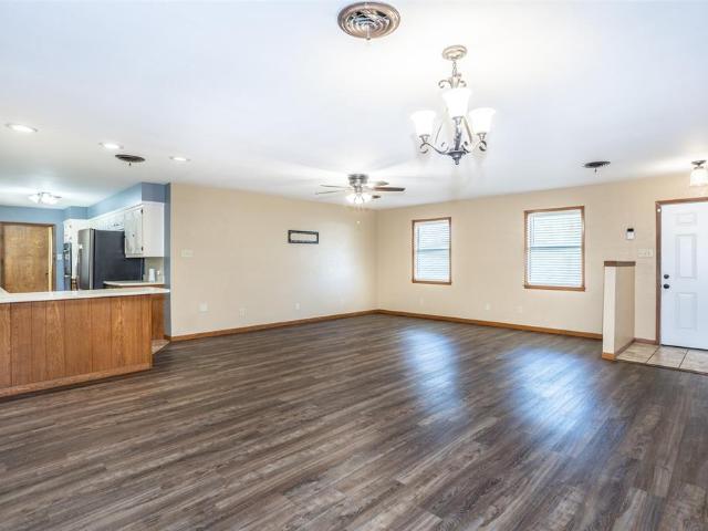 6989 Farm to Market Road 922, Era, TX 76238 | MLS #21227