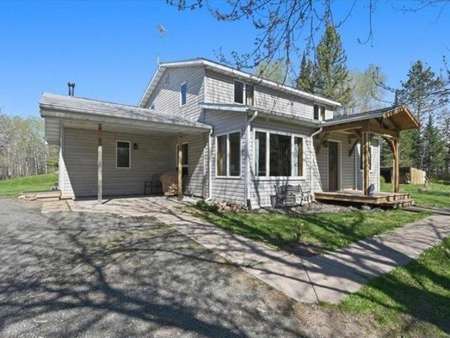 6989 S Pine Rd, Hawthorne, WI 54842
