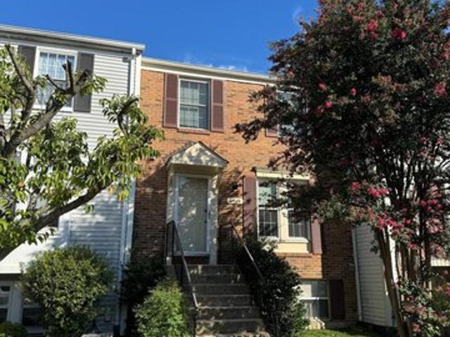 6989 Villa Del Rey Ct, Springfield, VA 22150