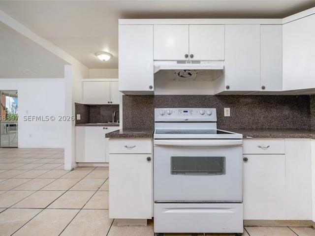 6980 NW 186th St Unit 3 128, Hialeah, FL 33015