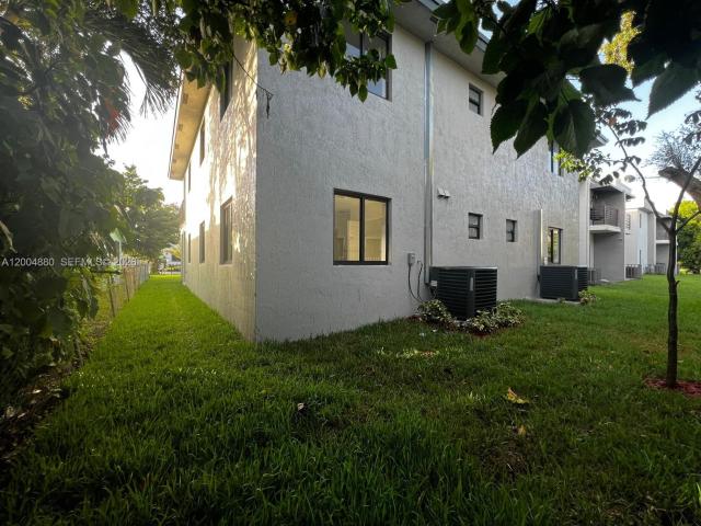 6980 NW 21st Ave, Unit 6984, Miami, FL 33147 | MLS #A12004 | Compass