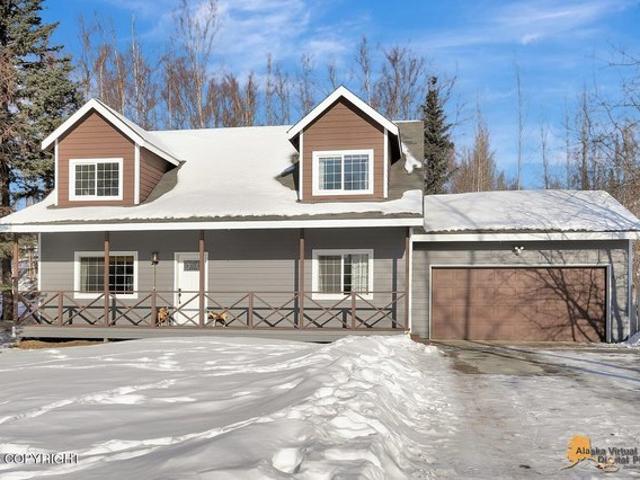 6981 W Cambridge Dr, Wasilla, AK 99623