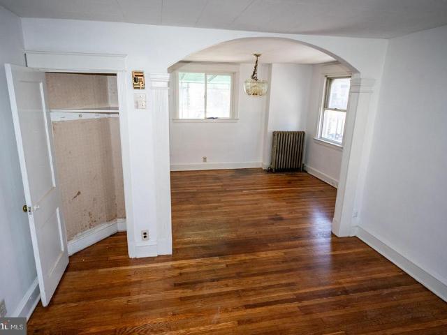 6982 Clinton Road