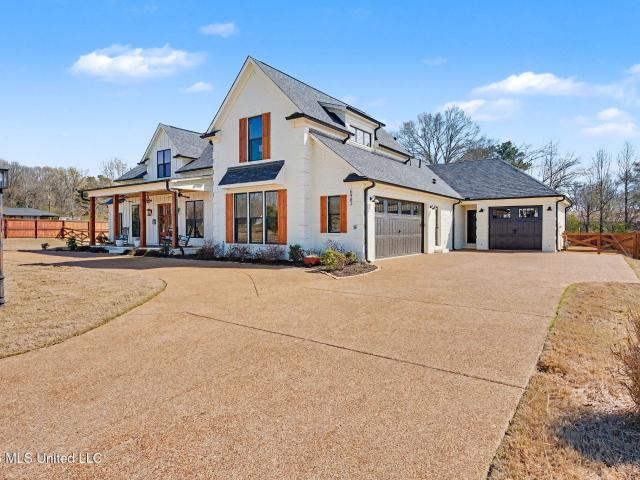 6983 Farm Cove