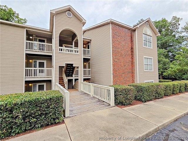 698 Bartons Landing Pl Apt 4, Fayetteville, NC 28314
