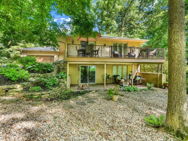 698 N Forest Road
