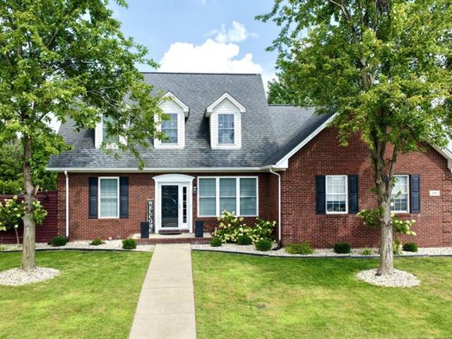 6994 Meredith Dr, Seymour, IN 47274