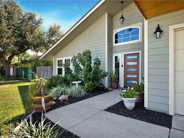 6995 Lovers Ln, Corpus Christi, TX 78412 | Compass