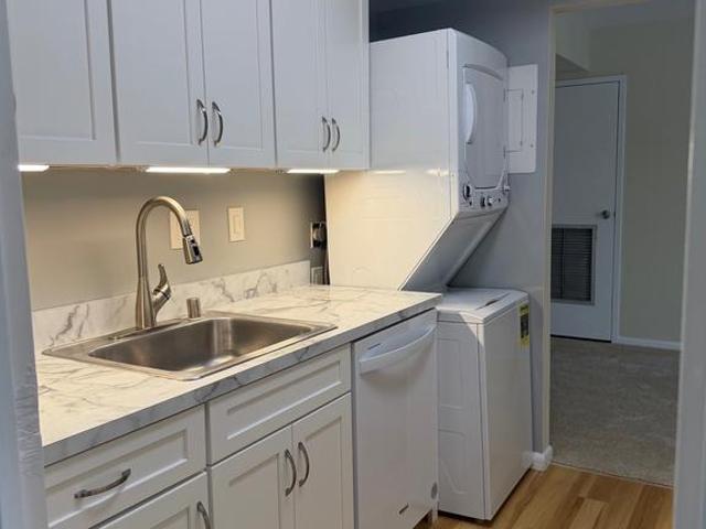 6996 Hanover Parkway # 401