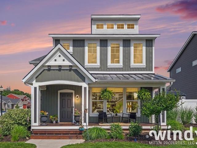 6996 W Cottage Ln NE, Rockford, MI 49341