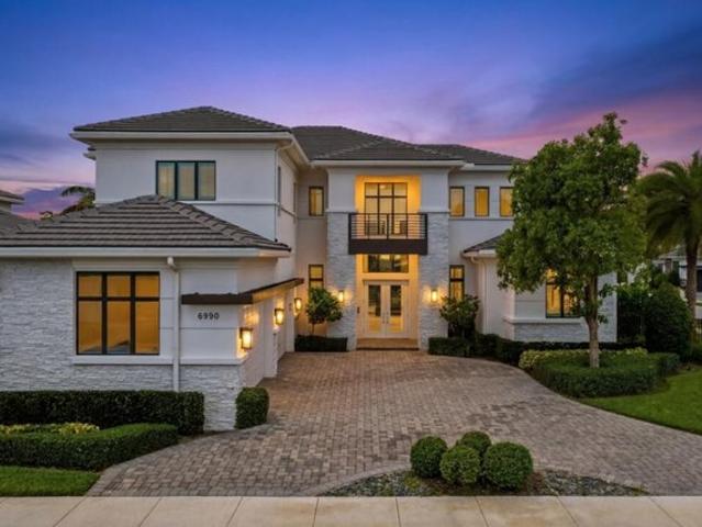 6990 NW 27th Ave, Boca Raton, FL 33496