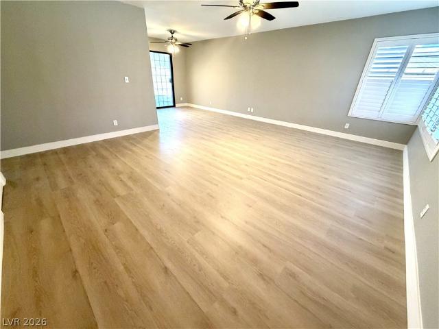 6990 Paddington Way