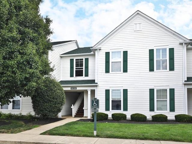6992 Old Bridge Ln E, Dublin, OH 43016