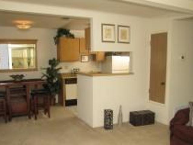 $699 / 1br $499 Moves You In O.A.C