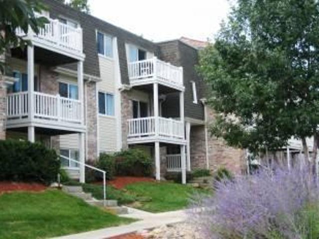 $699 / 2br Great Special 1/2 Month Free + $350 off if you LOOK & LEASE same day! West Haven