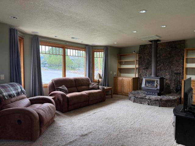 699 410 Susan Hills Dr