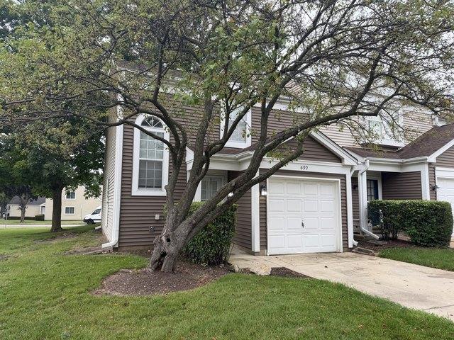 699 Canterbury Dr, Hanover Park, IL 60133