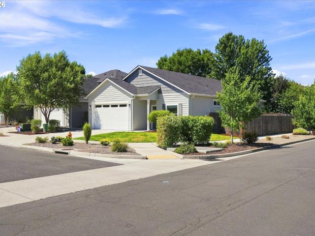 699 kaitlin ln