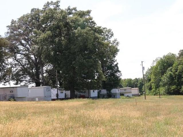 699 Hardtimes Rd, Farmville, VA 23901