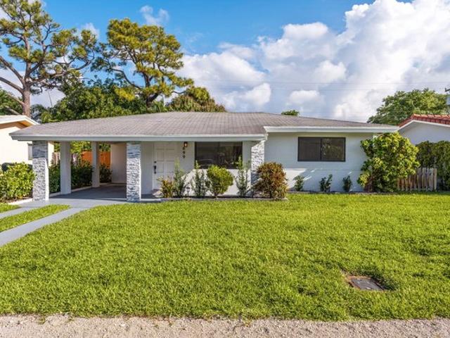 699 NE 40th St, Oakland Park, FL 33334