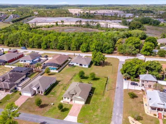 699 S Dixie Dr, Howey in the Hills, FL 34737 | MLS #O6395 | Compass