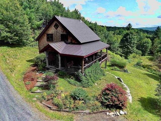 699 Salaki Rd, Moretown, VT 05660