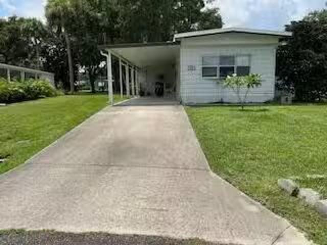 699 SUNRISE CT NE, PALM BAY, FL 32907 Mobile Home For Sale ML.