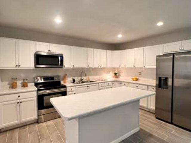 699 W Shannon St, Chandler, AZ 85225