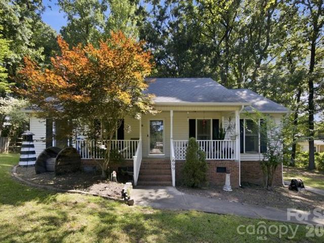 699 Wyndale Dr, Rock Hill, SC 29730
