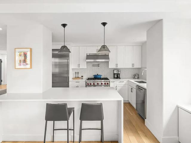 69 5TH Avenue 9GH