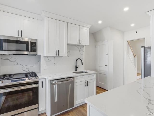 69 25 th Street