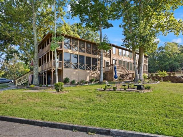 69 3 Woodson Bnd, Bronston, KY 42518