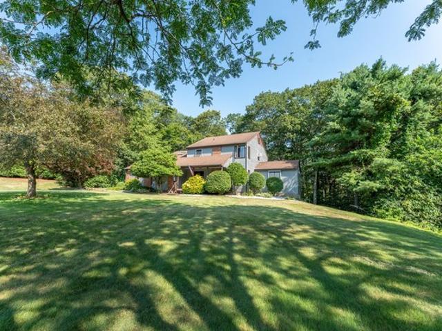 69 Tolland Farms Rd, Tolland, CT 06084