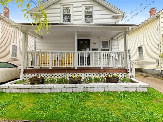 69 Vine Street