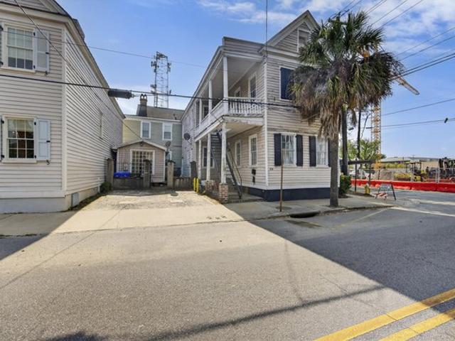 69 Washington St, Charleston, SC 29403