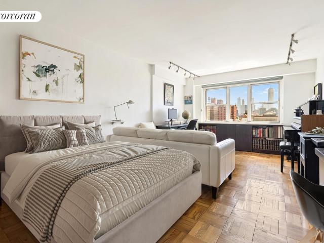 69 West 9th Street, New York, NY