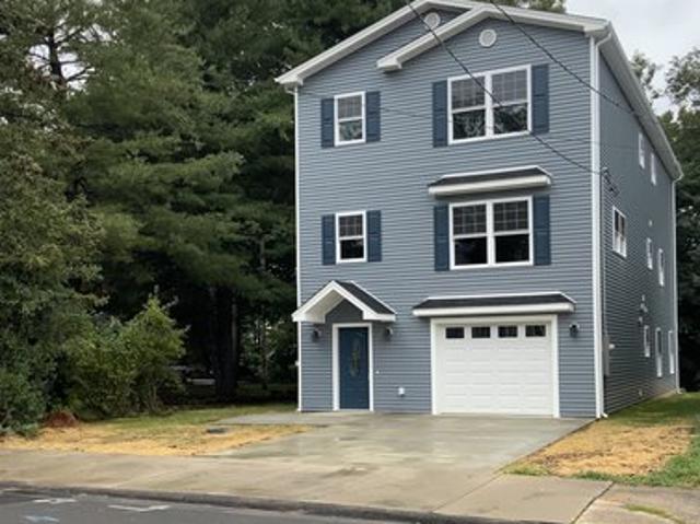 69 Westfield St, West Haven, CT 06516