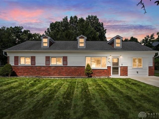 69 Wolfer Dr, Amelia, OH 45102