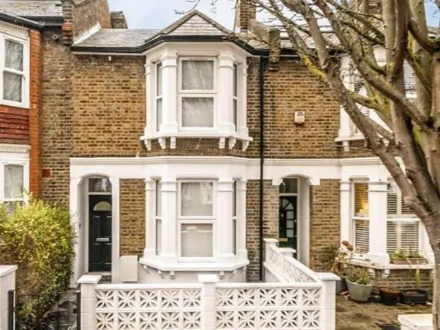69 Alexandria Road, London, W13 0NR, United Kingdom | 4 bed house for rent #139402202 | Rentberry